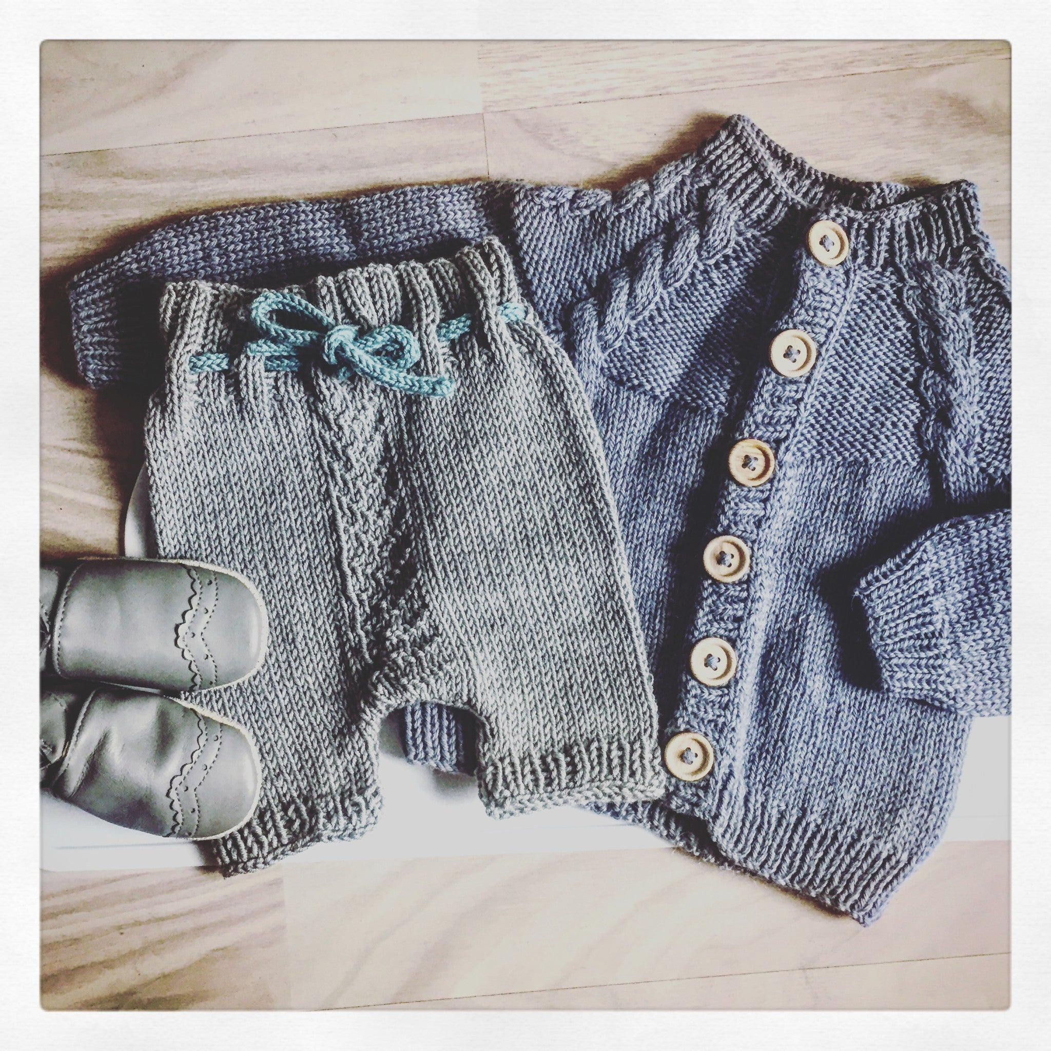 ÚLFUR STUTTBUXUR – STROFF